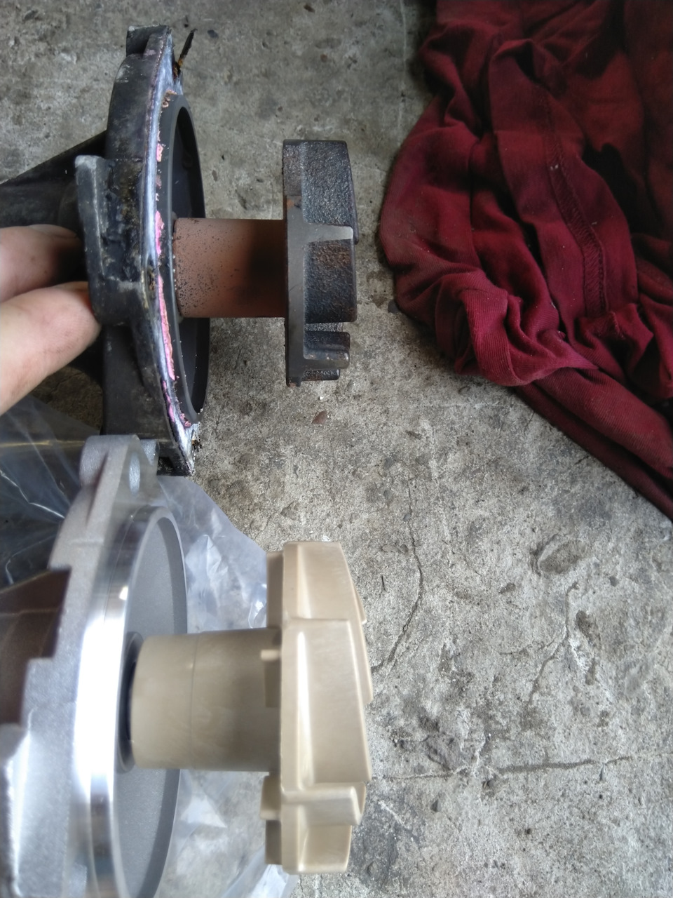 Помпа Luzar-Turbo (сравнение с Master Sport) — Lada 21074, 1,6 л, 2010 года | запчасти | DRIVE2