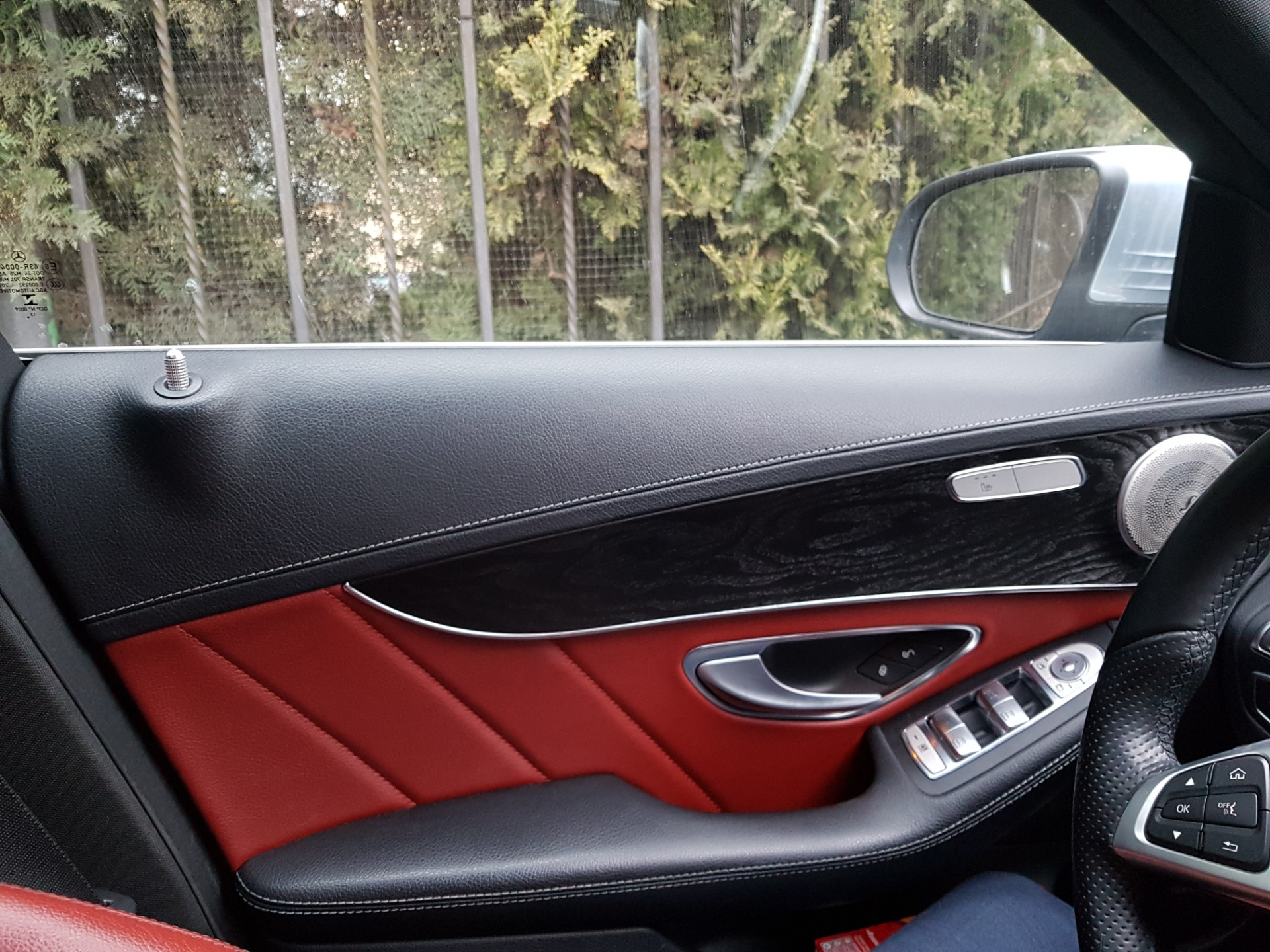Кнопки блокировки замков дверей. — Mercedes-Benz C-class (W205), 1,6 л ...
