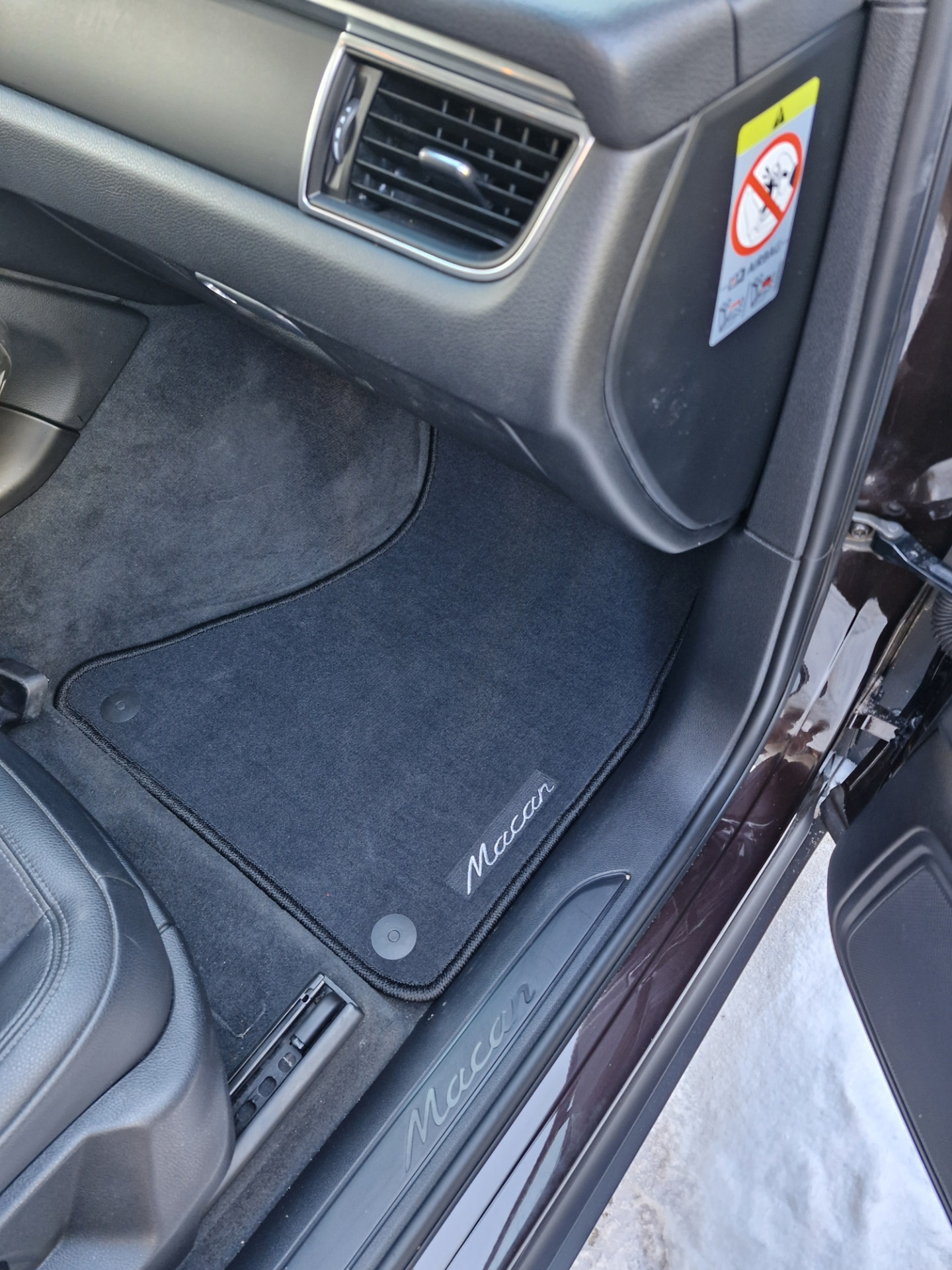 Коврики ворс — Porsche Macan (1G), 2 л, 2017 года | аксессуары | DRIVE2