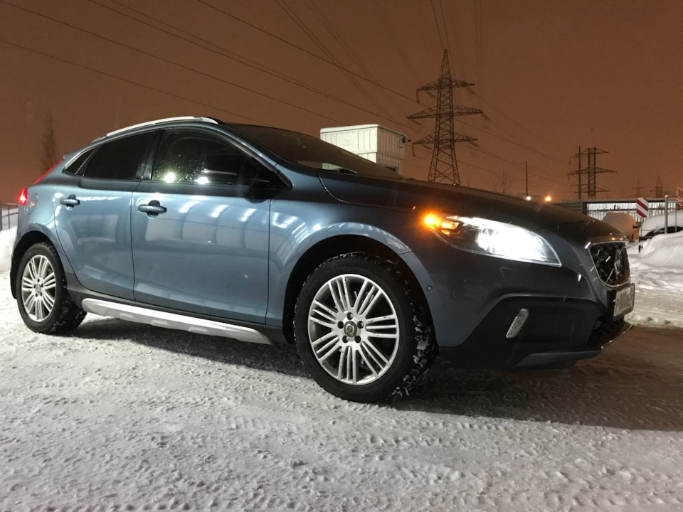 Раскоксовка, замена масел, увеличение дорожного просвета — Volvo V40 ...