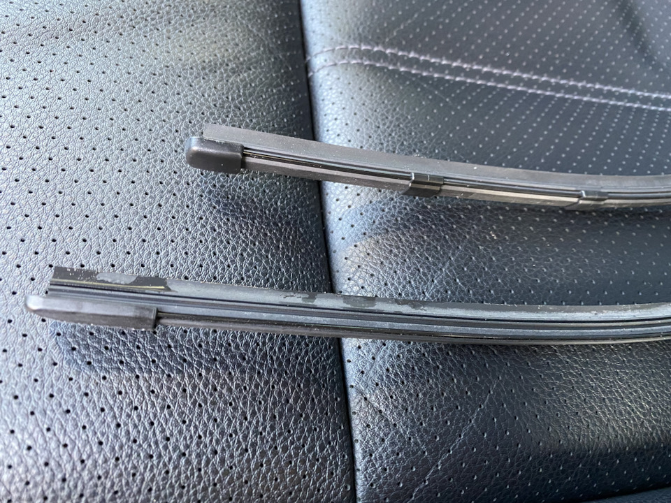 Установка оригинальных щеток стеклоочистителя — Porsche Cayenne (2G ...