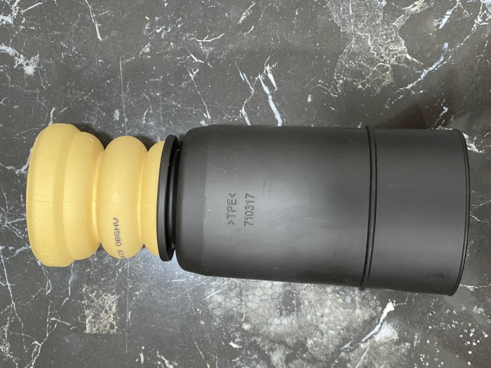 Замена пыльников задних амортизаторов и сход-развал — BMW 2 series (F22 ...