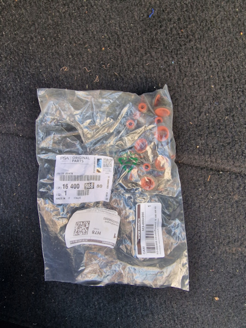 1640098880 Колпачки маслосъемные комплект Peugeot Citroen | Запчасти на ...