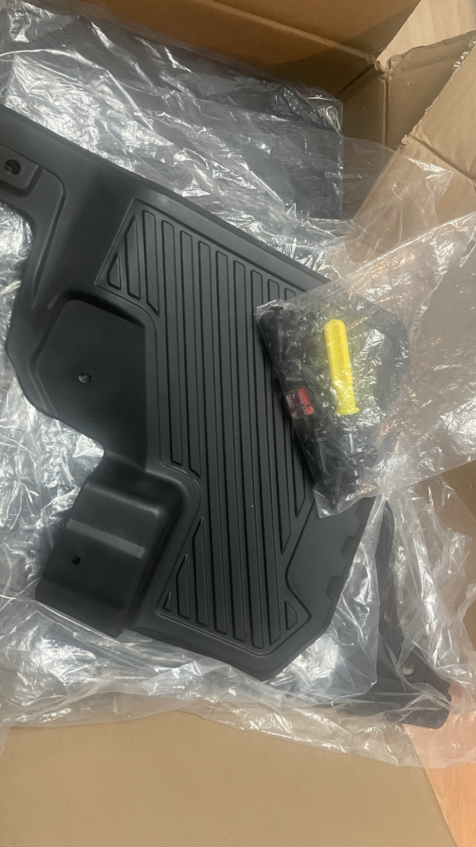 Брызговики — BAW BJ 212, 2 л, 2025 года | аксессуары | DRIVE2