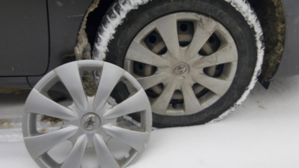 Колпак колёсный (временный пост) — Toyota Corolla (140/150), 1,4 л ...