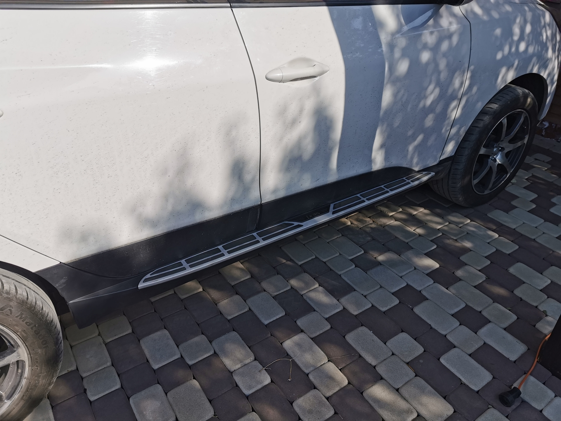 Пороги — Hyundai ix35, 2 л, 2012 года | аксессуары | DRIVE2