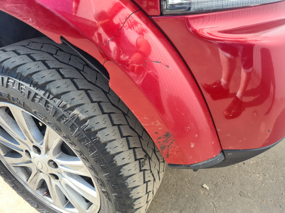 [Вылечено] Накладка на колесную арку — Land Rover Discovery IV, 2,7 л ...