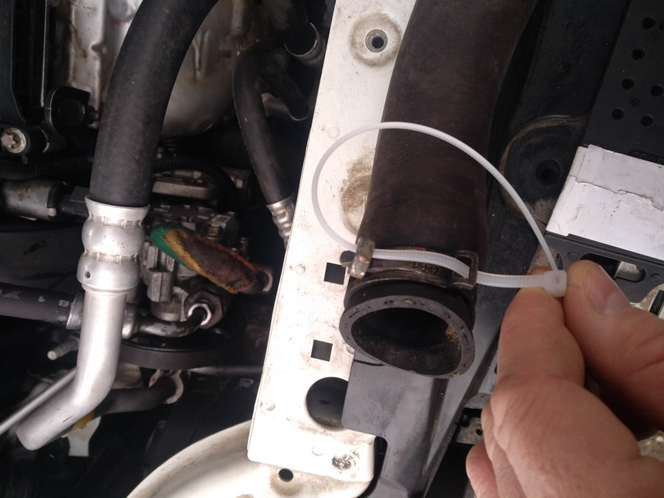 Замена патрубков Авео Т300 АКПП 96958199 и 96958195 часть 1 — Chevrolet ...