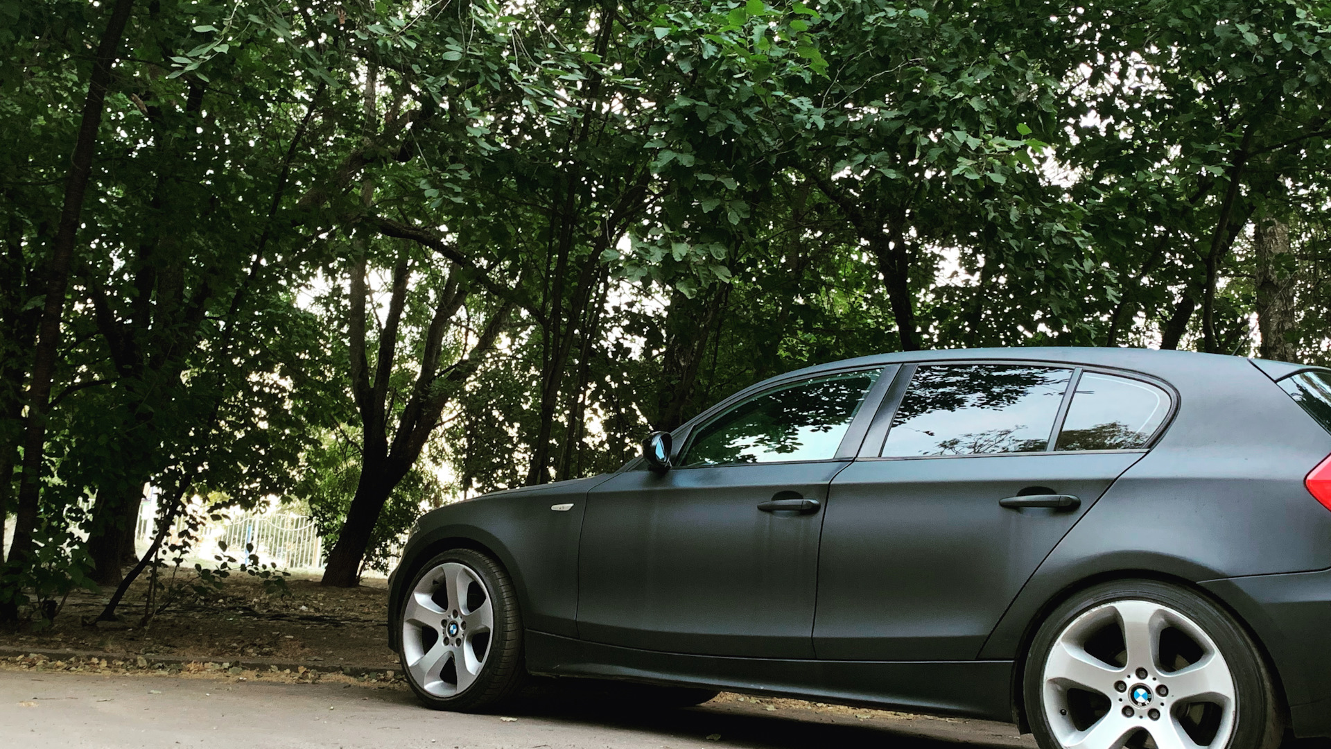 BMW 1 series (E81/E87) 2.0 бензиновый 2005 | на DRIVE2