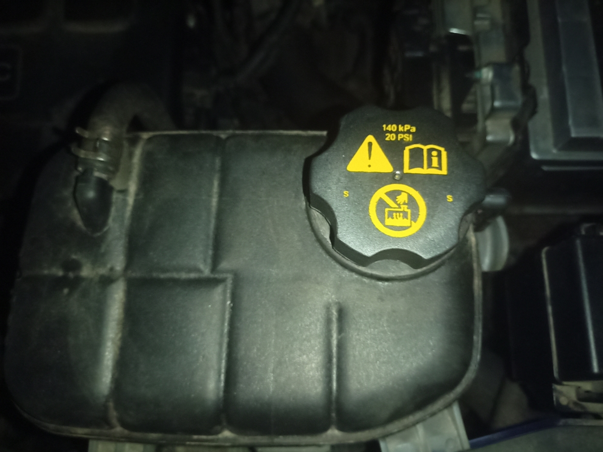 Согласно рекомендациям — 1 — Opel Mokka (1G), 1,4 л, 2014 года | своими ...