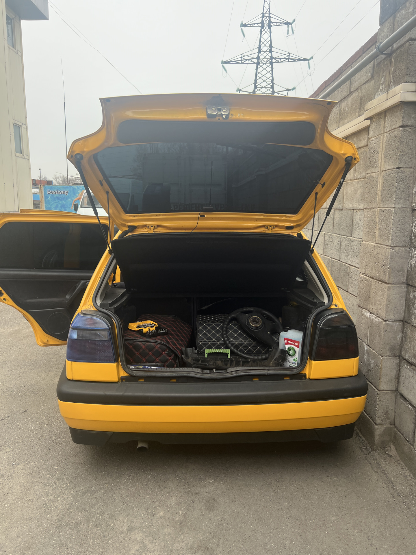 Ничего не происходит — Volkswagen Golf GTI Mk3, 2 л, 1994 года | просто ...