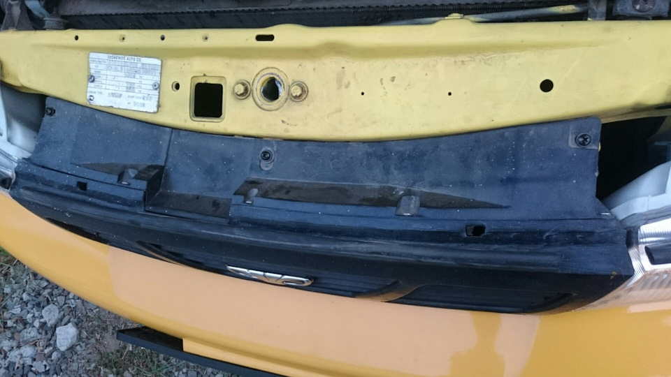 NEXIA N100 — заварили оторванную петлю — Daewoo Nexia (2G), 1,5 л, 2006 ...