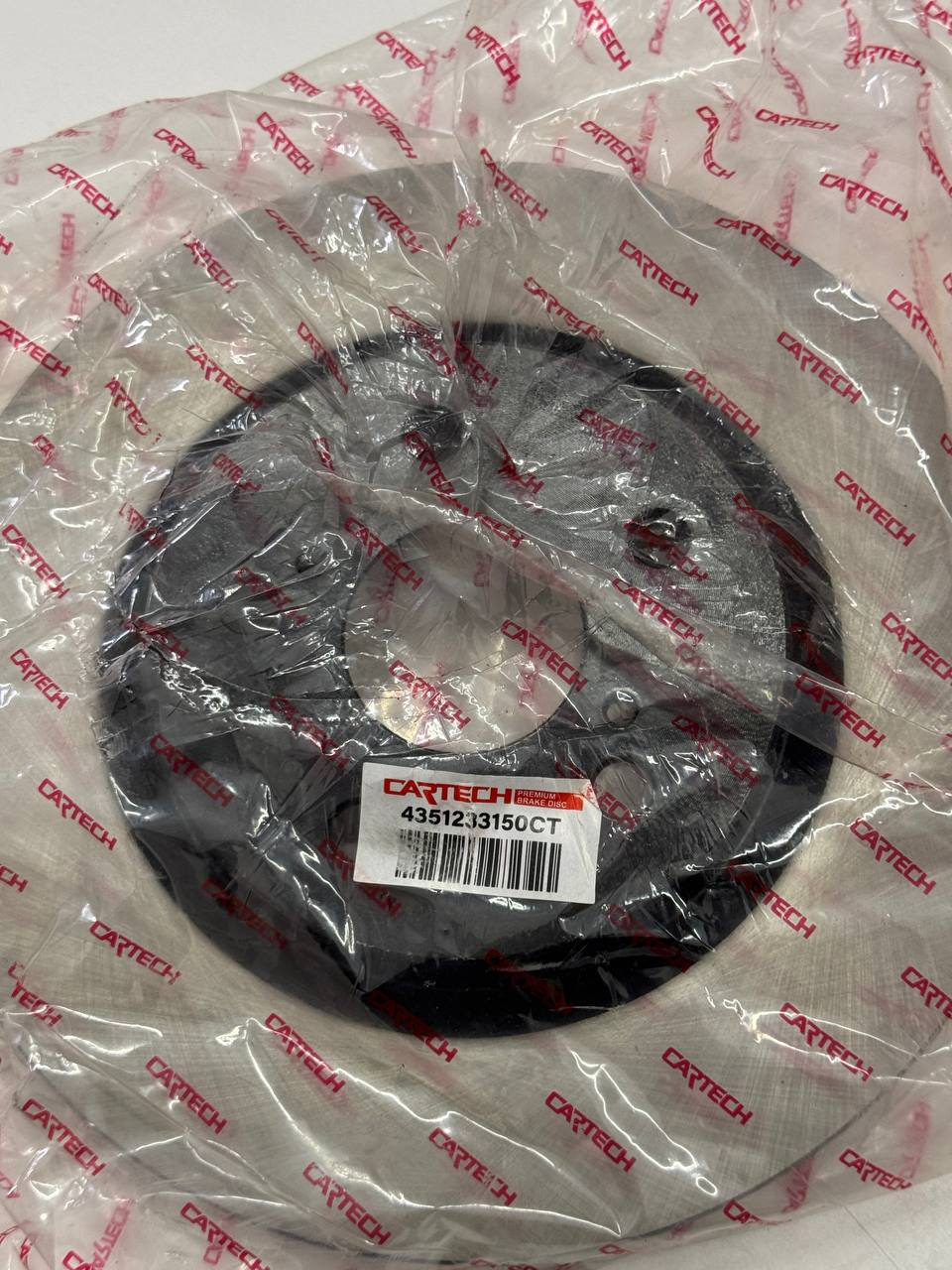 Тормозные диски новые 43512-33150 ct — Toyota RAV4 (5G), 2 л, 2019 года ...