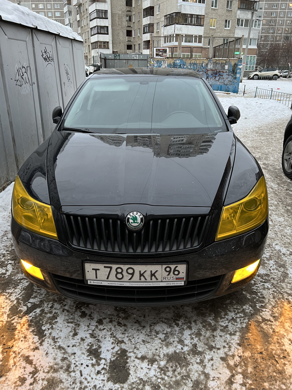 Обклейка решетки радиатора — Skoda Octavia A5 Mk2, 1,8 л, 2011 года ...
