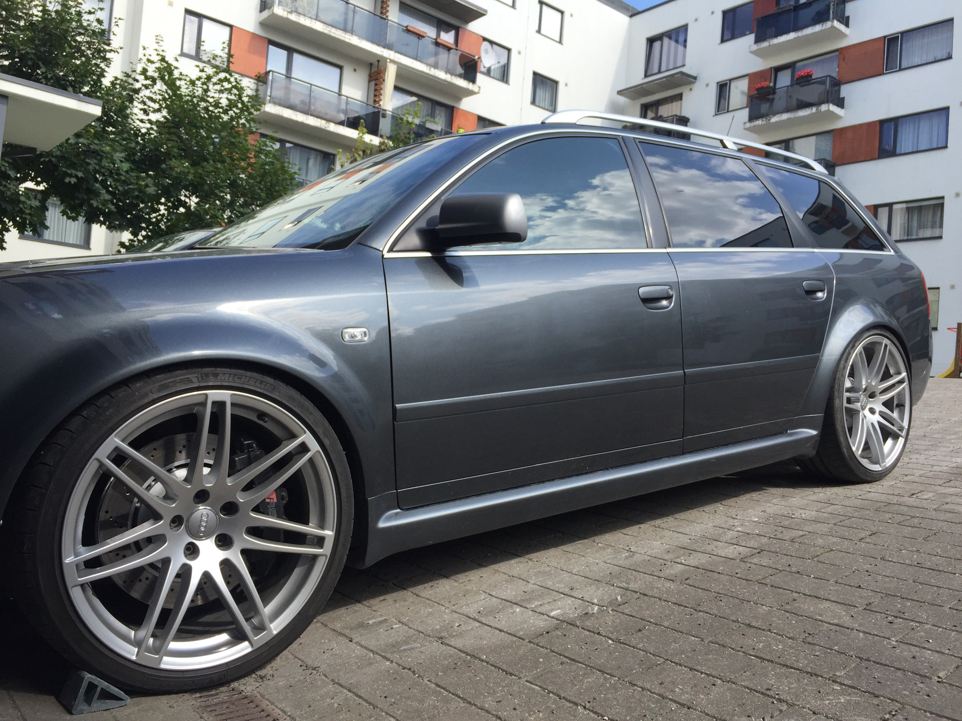 ☑️ На три сантиметра ближе к земле!) — Audi RS6 (C5), 4,2 л, 2003 года ...