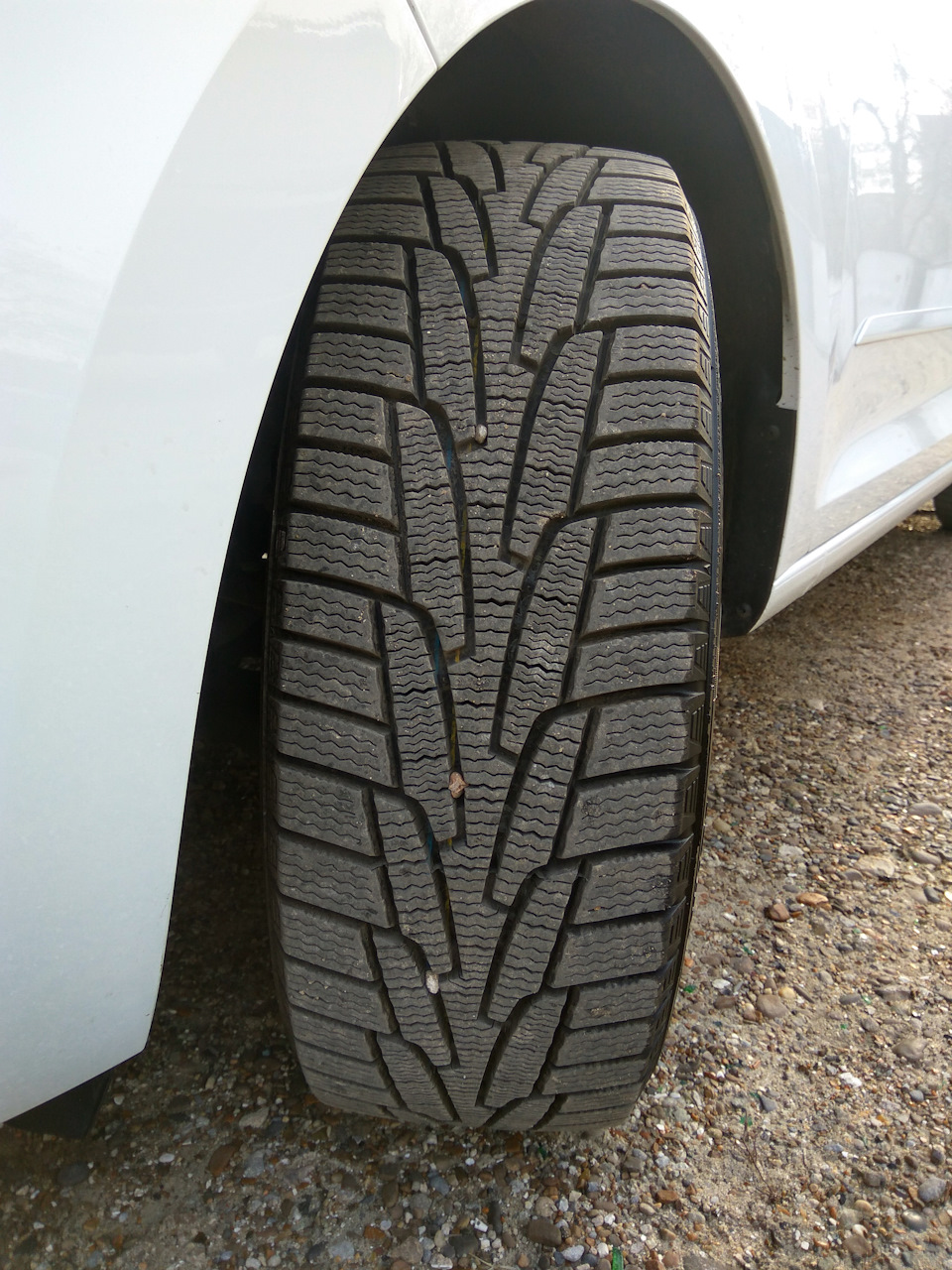 Зимняя резина kumho kw31 205/55 R16 — Skoda Rapid (1G), 1,6 л, 2016 ...