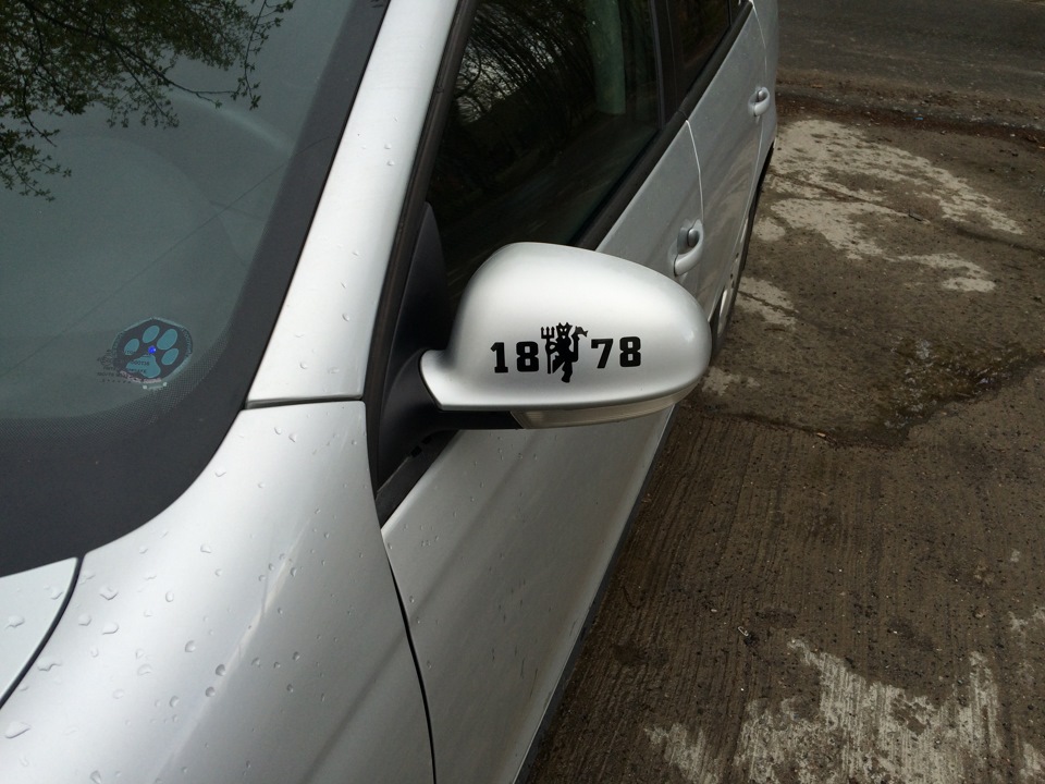 Наклейки на зеркала. — Volkswagen Jetta V, 1,6 л, 2009 года | стайлинг ...