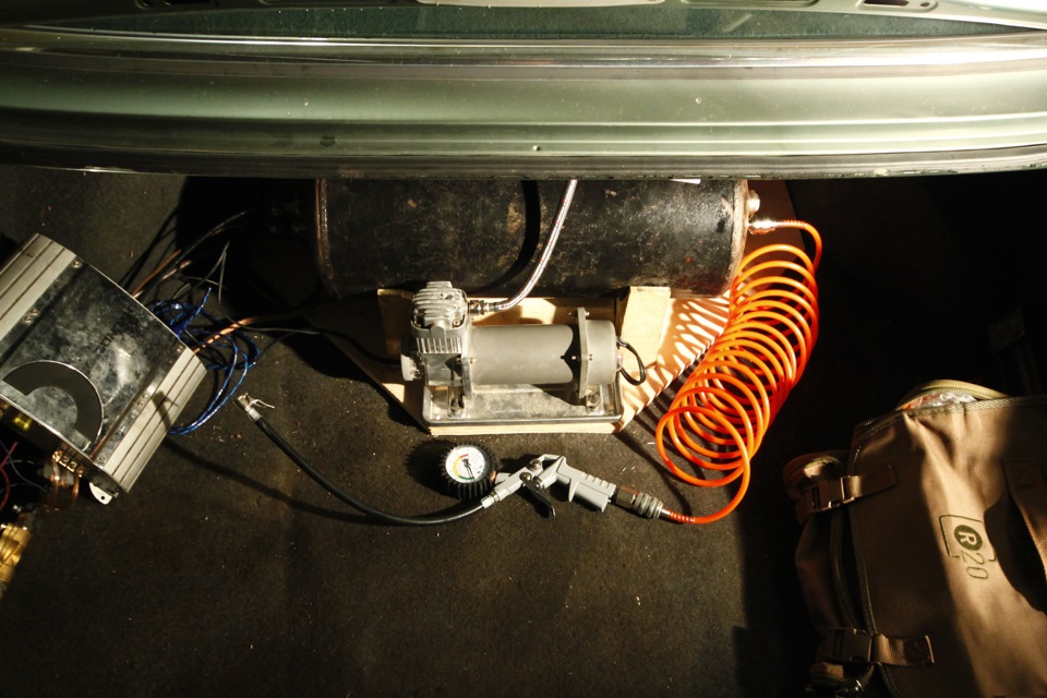 Глава 4. Часть 19. RightSummer 2013 и овоздушеный багажник — BMW 5 series (E28), 3,5 л, 1985 ...