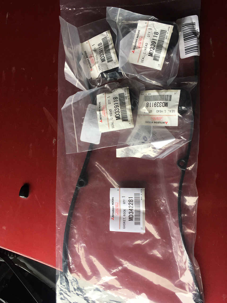 MD342281 Прокладка клап. крышки Mitsubishi | Запчасти на DRIVE2