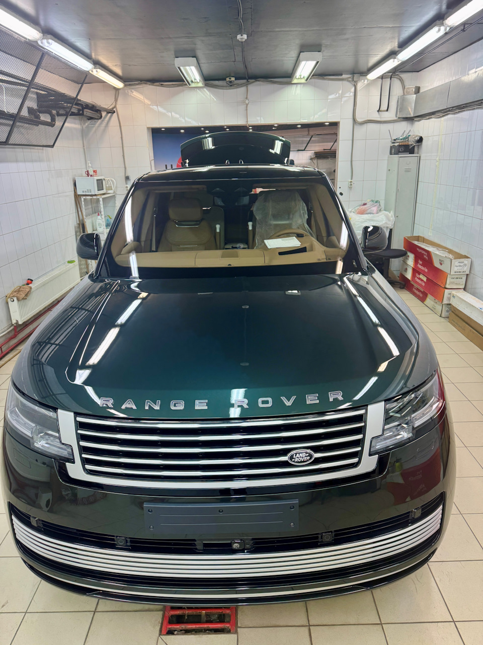 Первая неделя. — Land Rover Range Rover (5G), 4,4 л, 2023 года ...