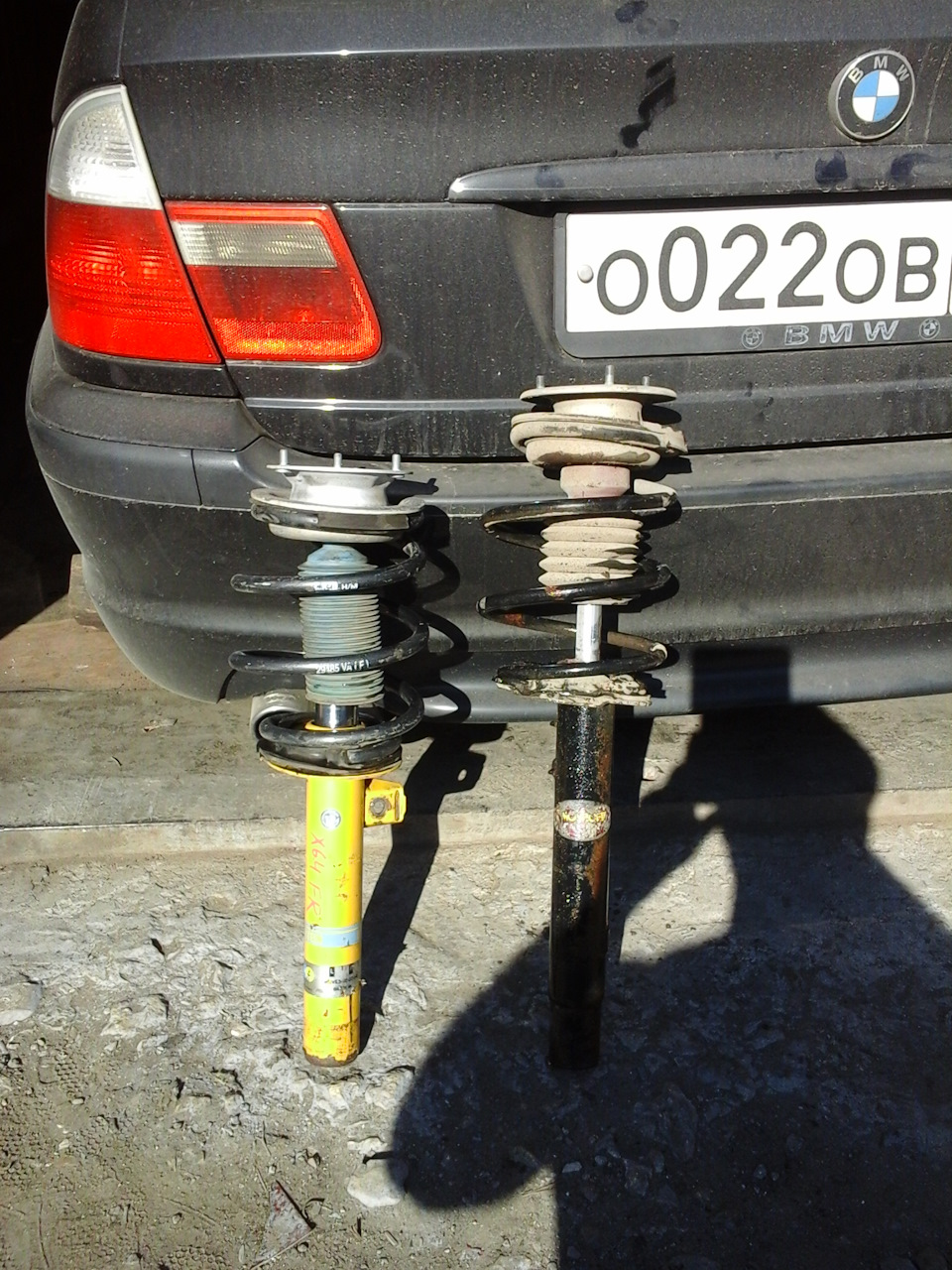 Опоры передних стоек амортизаторов — BMW 3 series Touring (E46), 2 л ...