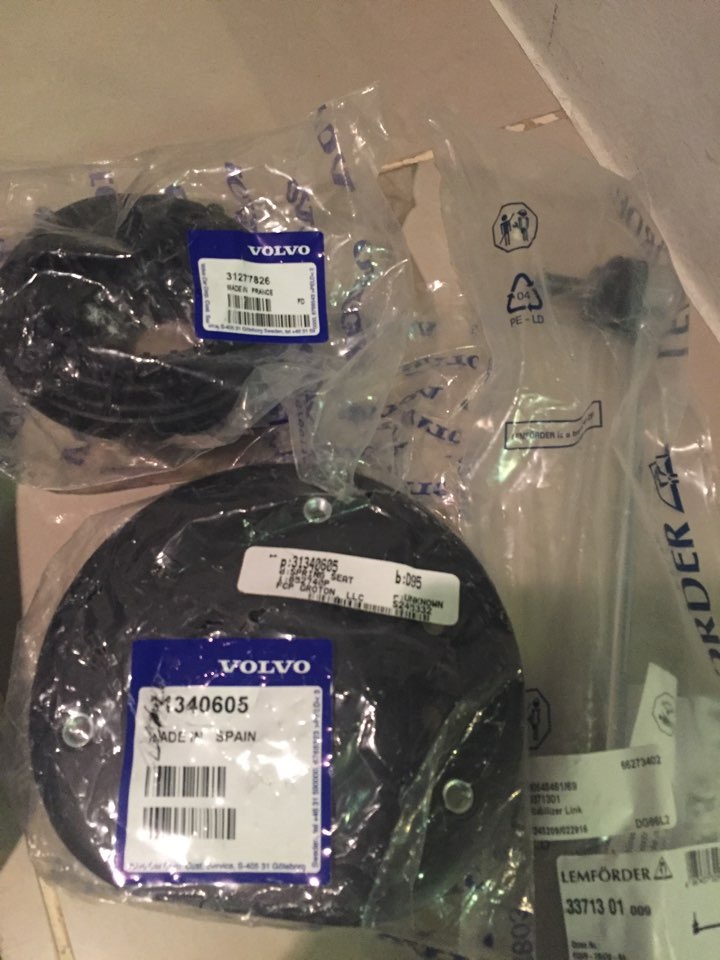 Приехали запчасти — Volvo V70 III, 2,5 л, 2008 года | запчасти | DRIVE2