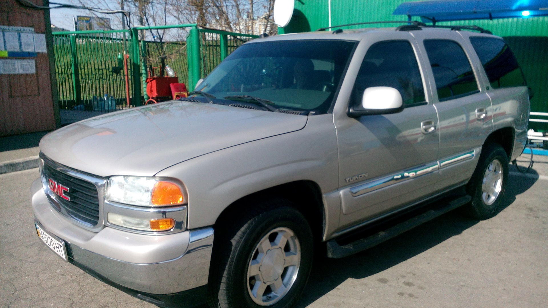 GMC Yukon (GMT800) 5.3 бензиновый 2004 | на DRIVE2