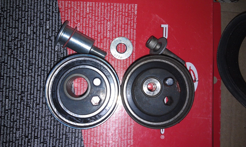 078109244 Натяжной ролик, ремень ГРМ VAG | Запчасти на DRIVE2