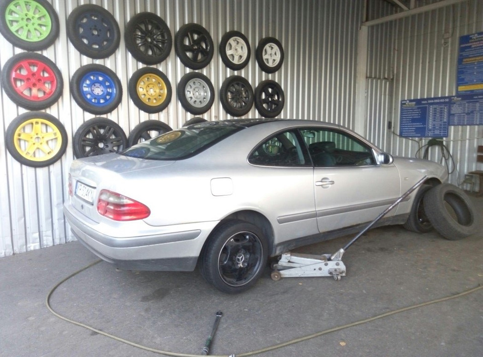 Tension Rods rear stab — Mercedes-Benz CLK (W208), 2 л, 1998 года ...