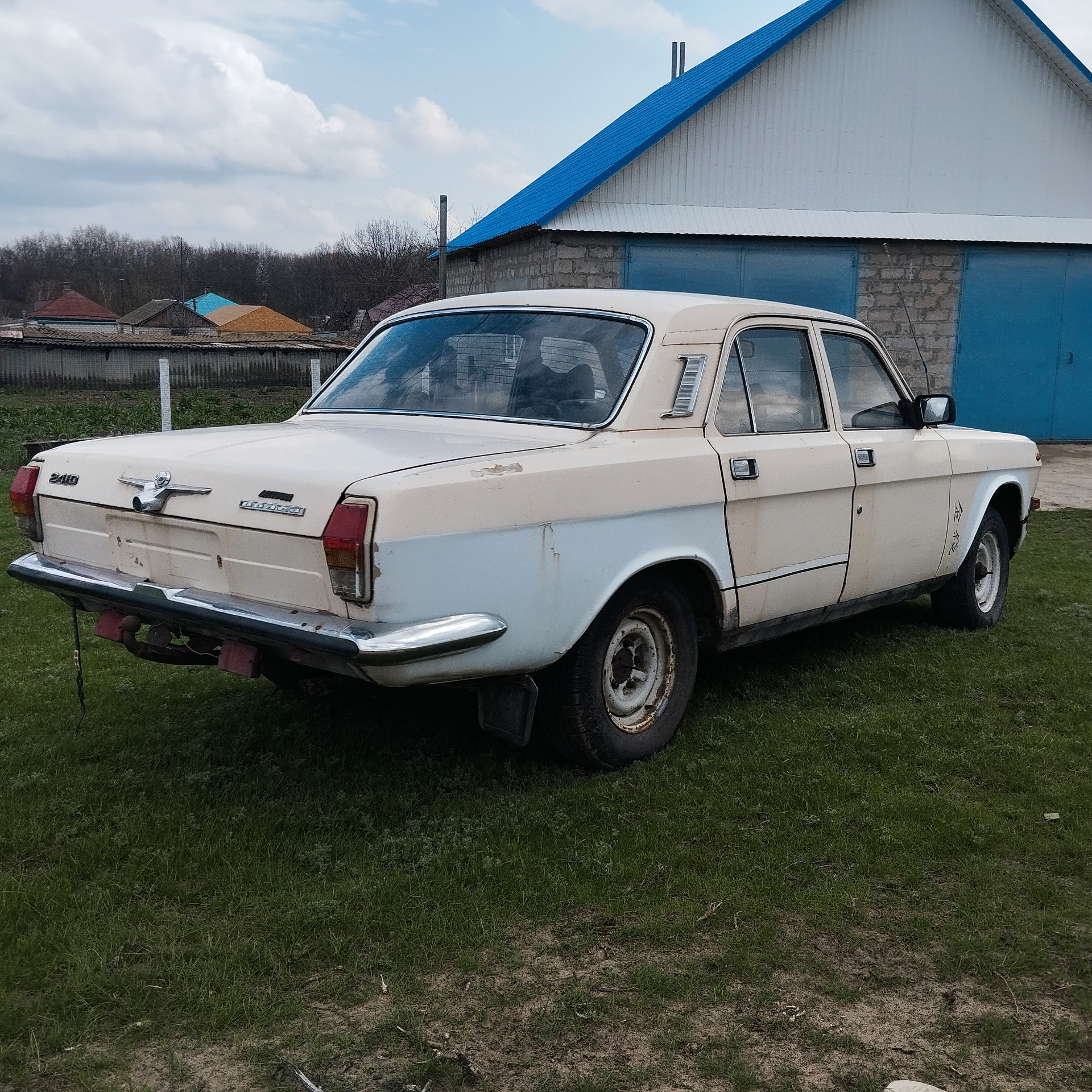 Возле автосервиса — ГАЗ 2410, 2,4 л, 1991 года | визит на сервис | DRIVE2