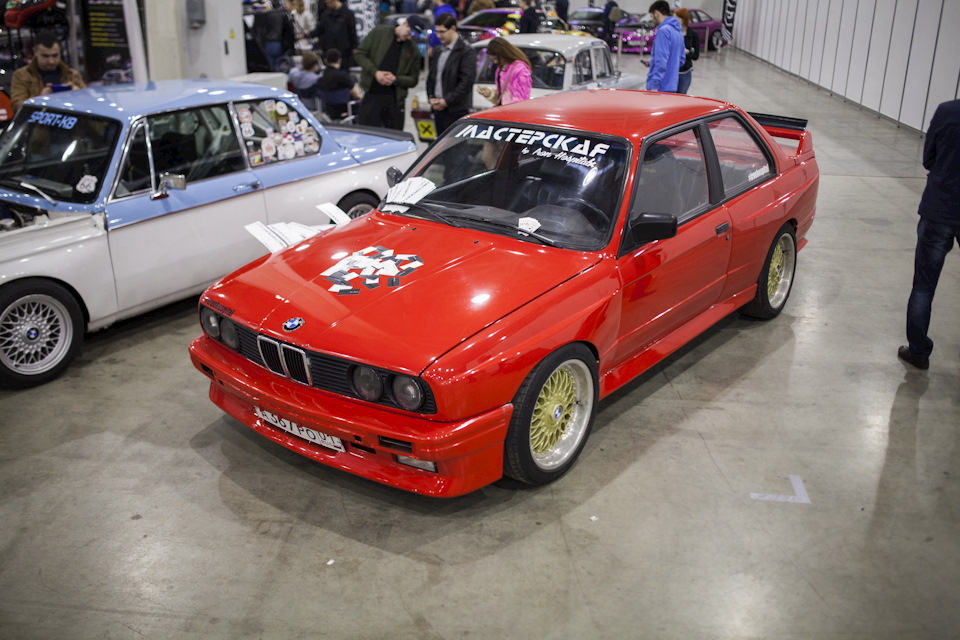 Moscow Tuning Show 2016 — BMW M3 Coupe (E30), 2,8 л, 1987 года | встреча | DRIVE2