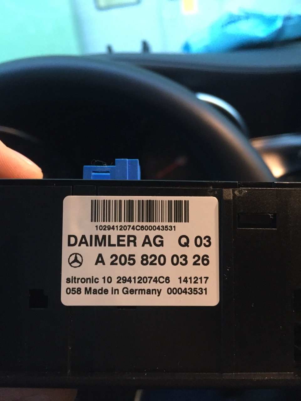 A2058200326 Блок мультимедийных разъёмов Mercedes | Запчасти на DRIVE2