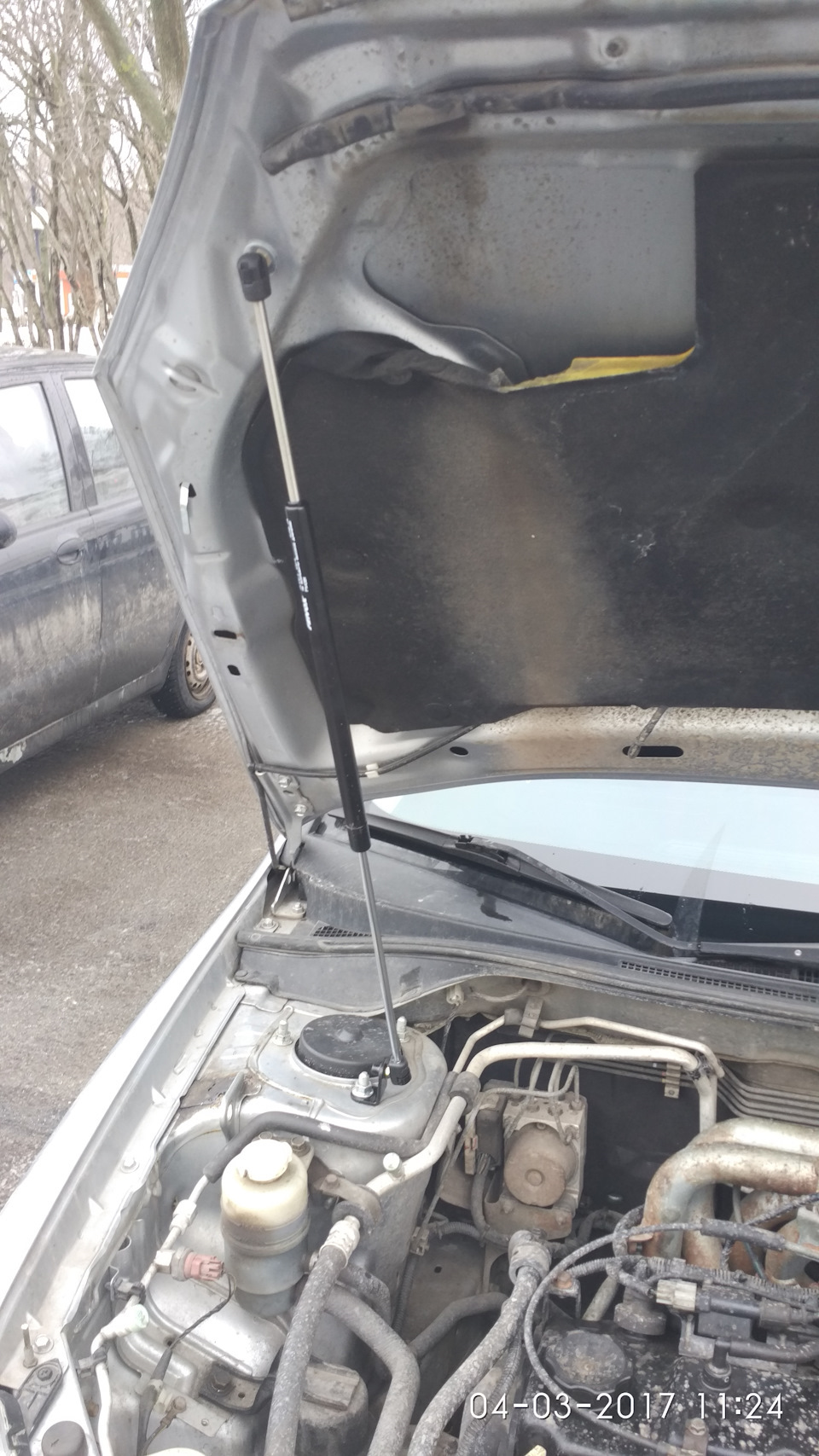 Упор капота на Лансер 9! — Mitsubishi Lancer IX, 1,6 л, 2006 года ...
