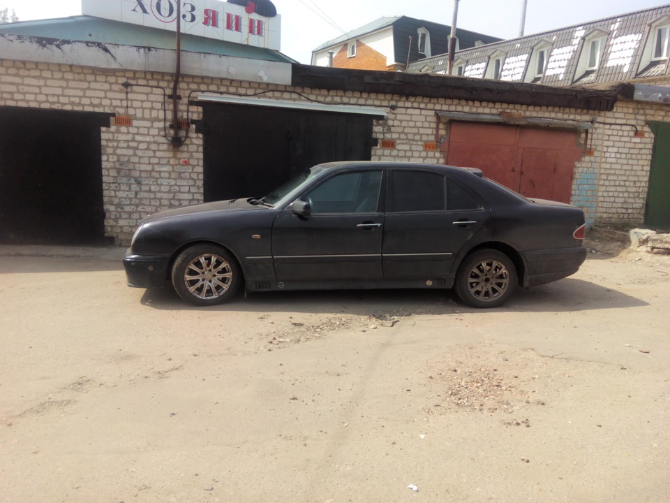 Занижение до нормы — Mercedes-Benz E-Class (W210), 2 л, 1998 года ...
