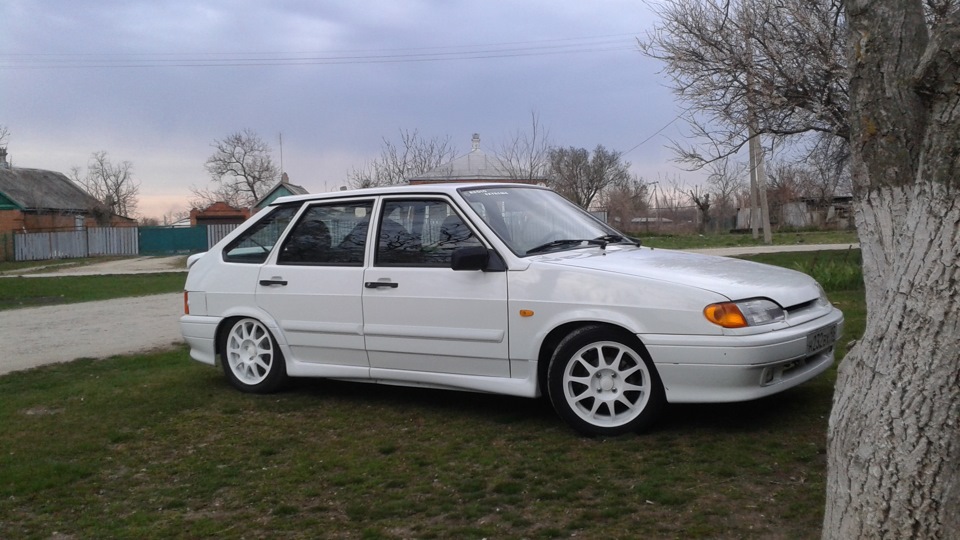 Еще видосы.2 MO-12S+ QS1/1000 — Lada 2114, 1,6 л, 2011 года | автозвук ...