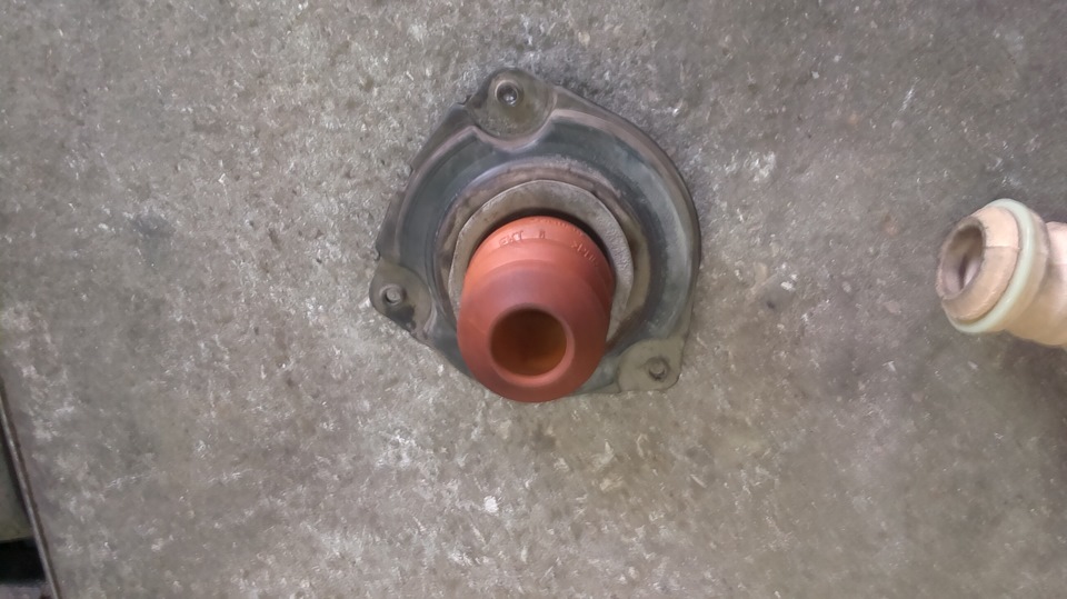 Стук в передних стойках — Nissan X-Trail II (t31), 2,5 л, 2011 года ...