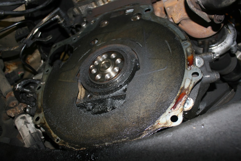 Замена сцепления и сальника коленвала Iveco Daily 35С15 2008 г.в ...