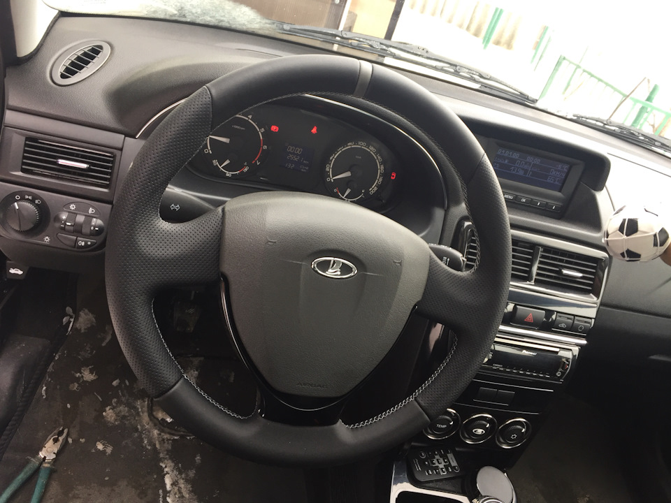Новый руль — Lada Приора седан, 1,6 л, 2014 года | стайлинг | DRIVE2