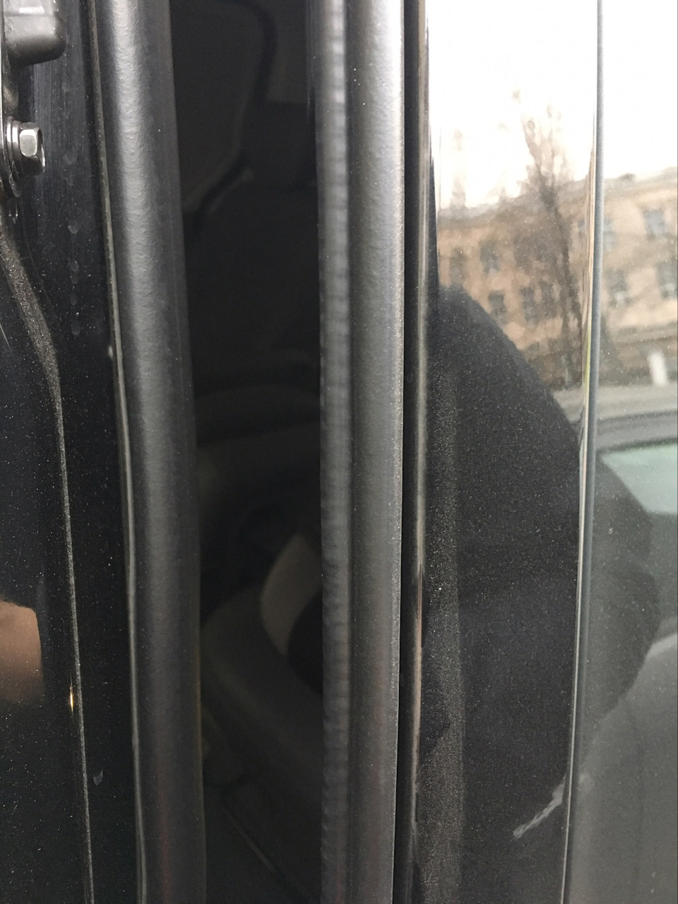 Уплотнитель — Hyundai Grand Starex, 2,5 л, 2013 года | наблюдение | DRIVE2