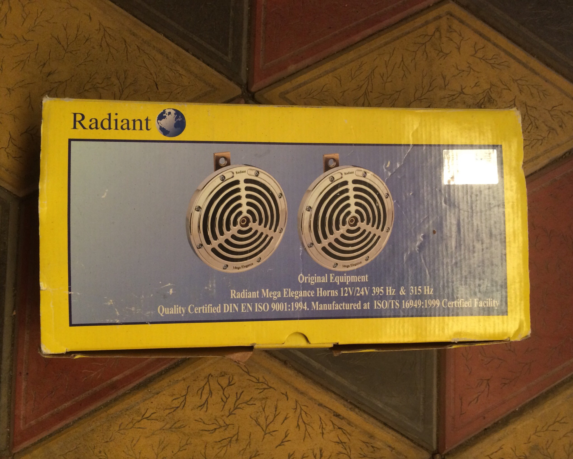 Radiant Mega Elegance Horn — KIA Rio (3G), 1,6 л, 2017 года ...