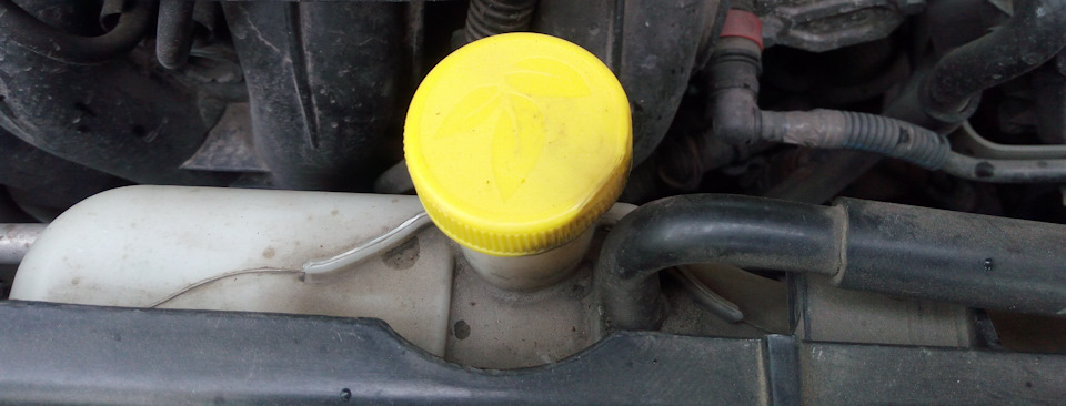 Крышка расширительного бачка системы охлаждения — Mazda 6 (1G) GG, 2,3 ...