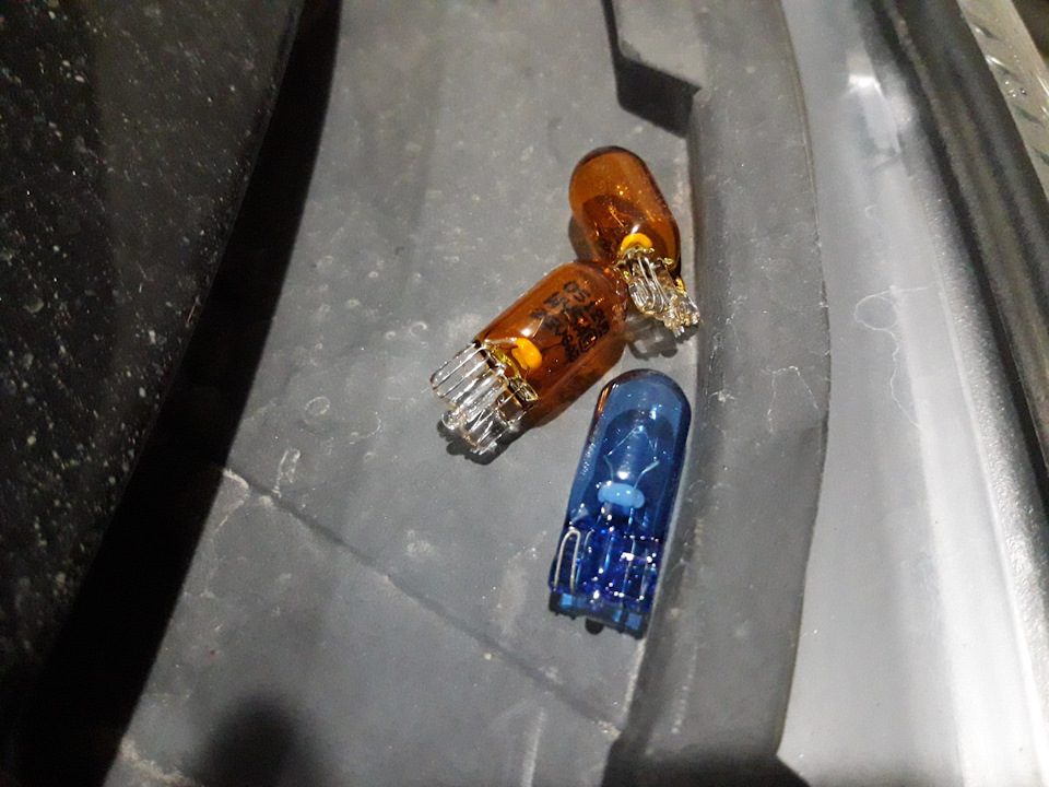 2827 Лампа 5W б/ц желтая WY5W OSRAM | Запчасти на DRIVE2