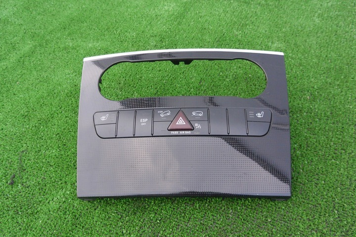 Доукомплектування панели — Mercedes-Benz M-Class (W164), 3 л, 2011 года ...