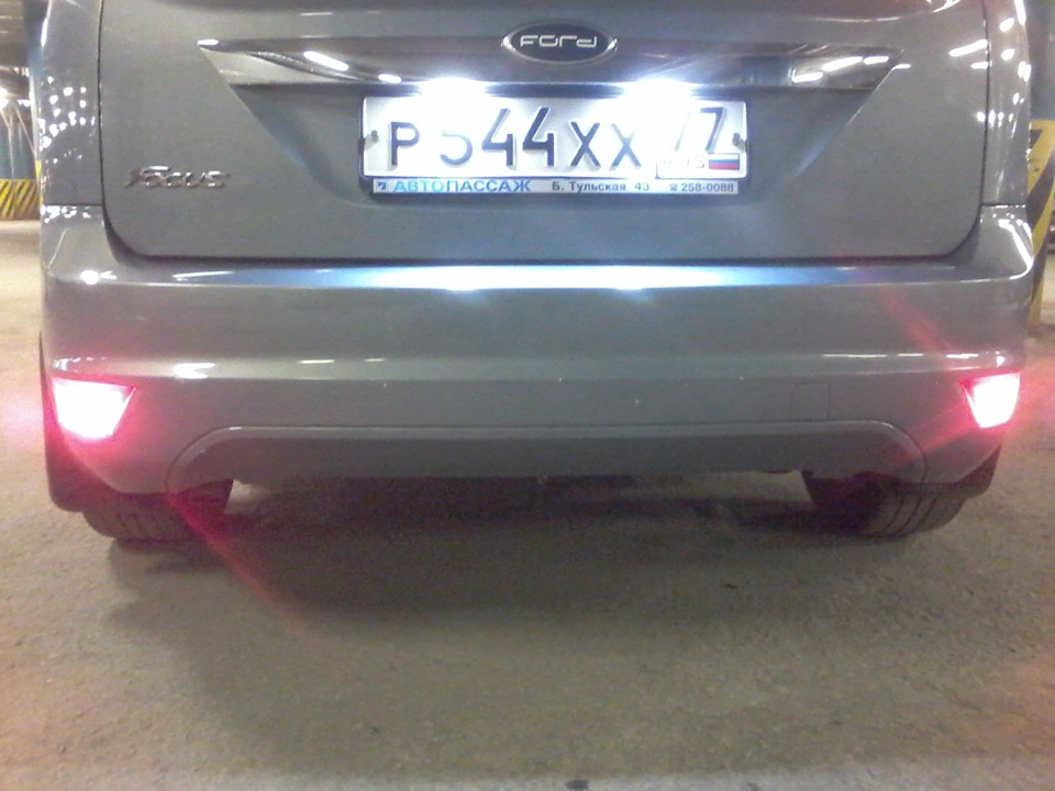 2 задних хода+2 туманки! — Ford Focus Hatchback II, 1,8 л, 2008 года ...
