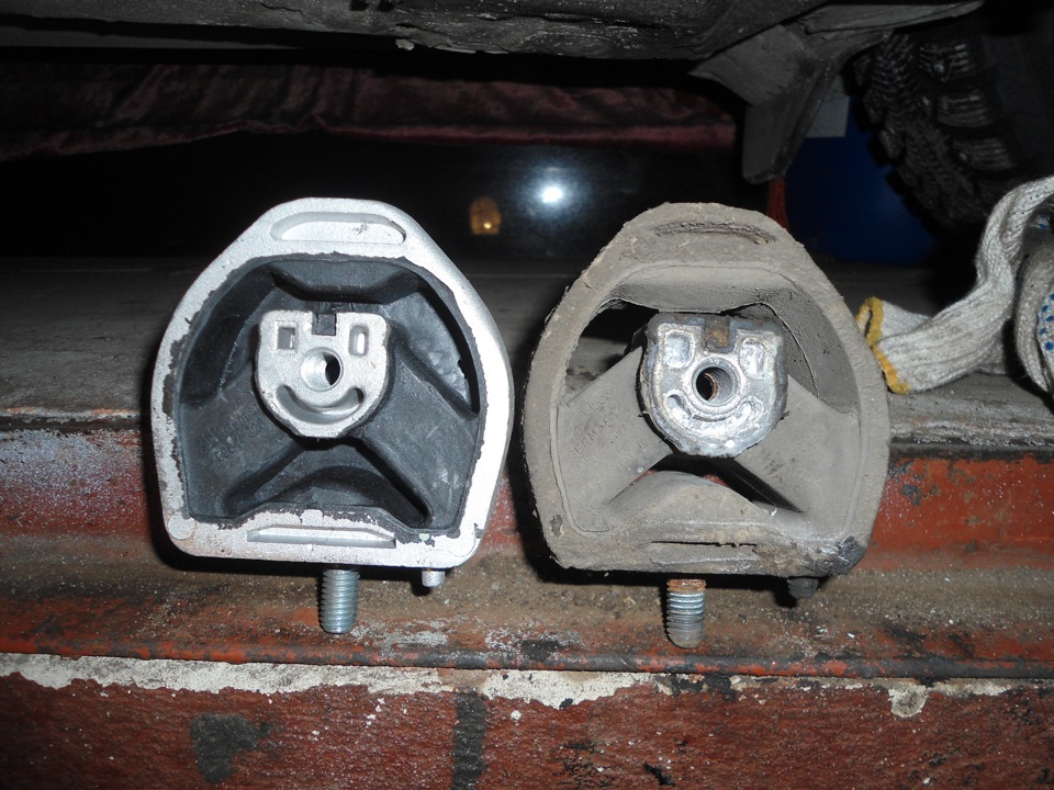 Замена подушек МКПП 1.6 AHL — Volkswagen Passat B5, 1,6 л, 1998 года ...