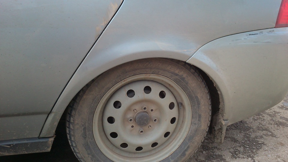 Low WAY)) — Lada Приора хэтчбек, 1,6 л, 2011 года | путешествие | DRIVE2