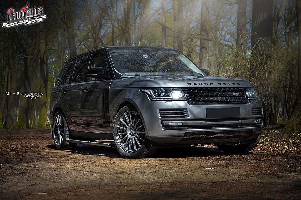 Range Rover Land Rover в плёнке Graphite Metallic от CAR LABS — DRIVE2