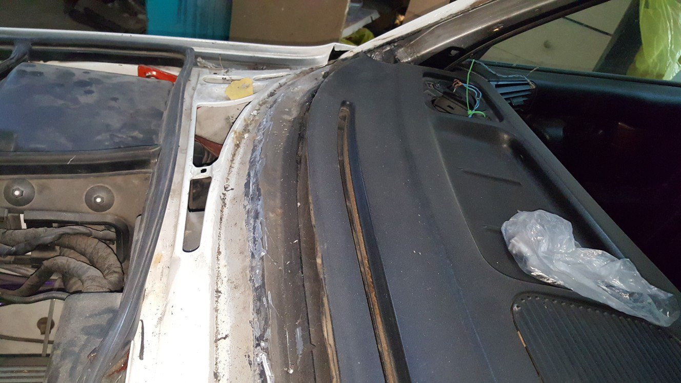 Оформление Бэхи)Снятие лобового и покраска рамки.И болты колесные — BMW ...