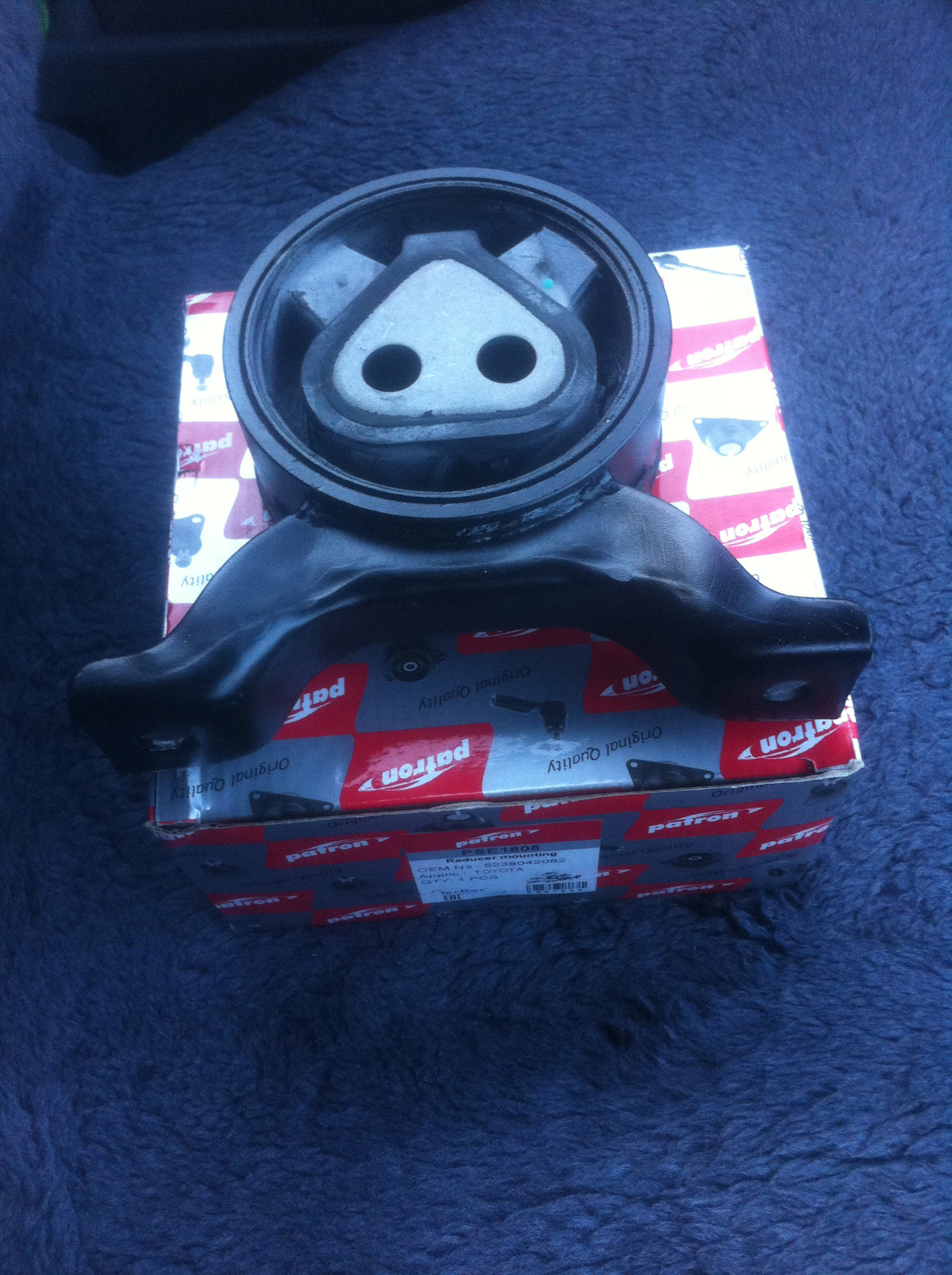 Замена подушки, сайлентблоков редуктора — Toyota RAV4 (I), 2 л, 1997 ...