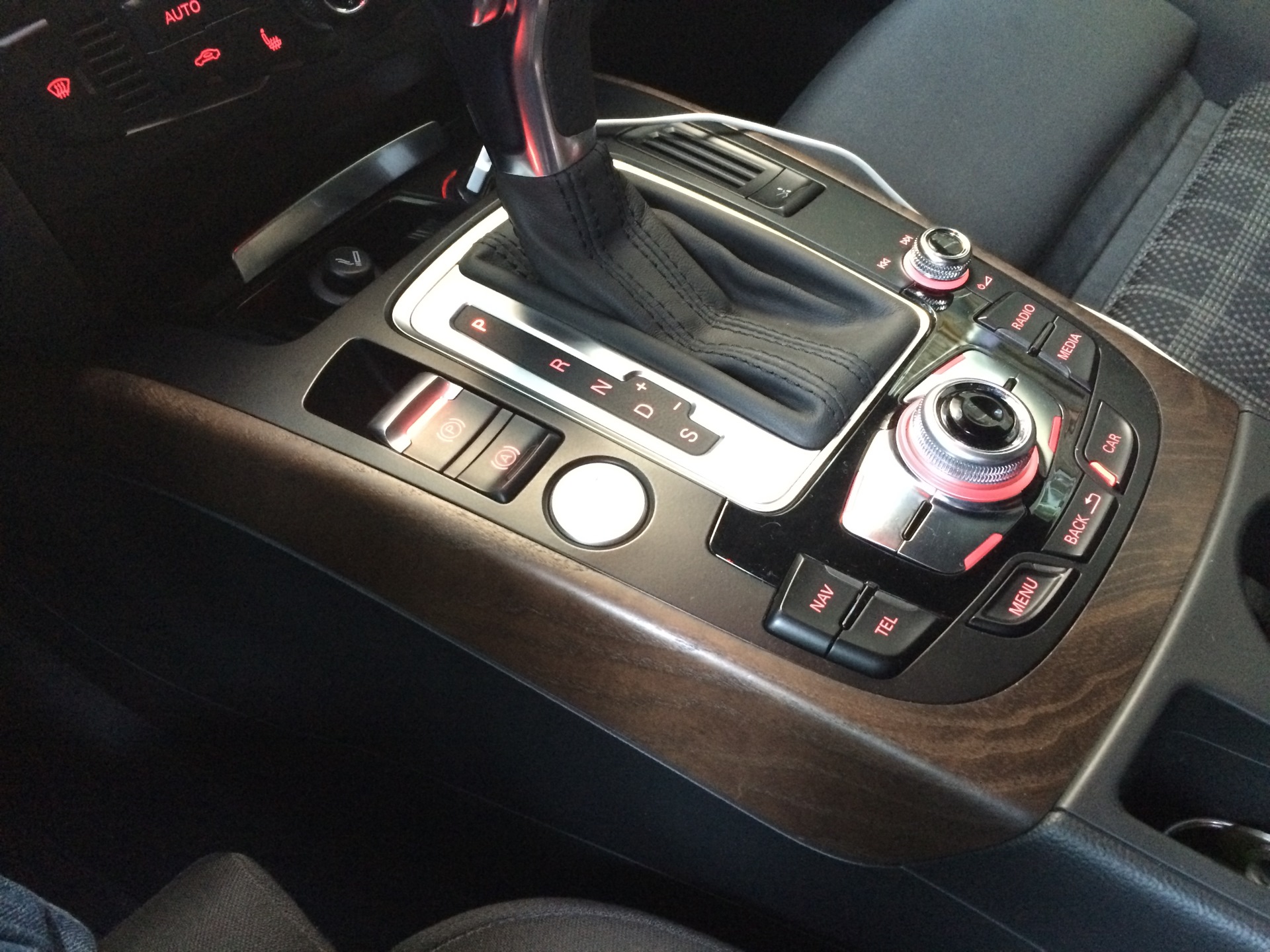 Ставим keyless go — Audi A4 Avant (B8), 2 л, 2010 года | тюнинг | DRIVE2